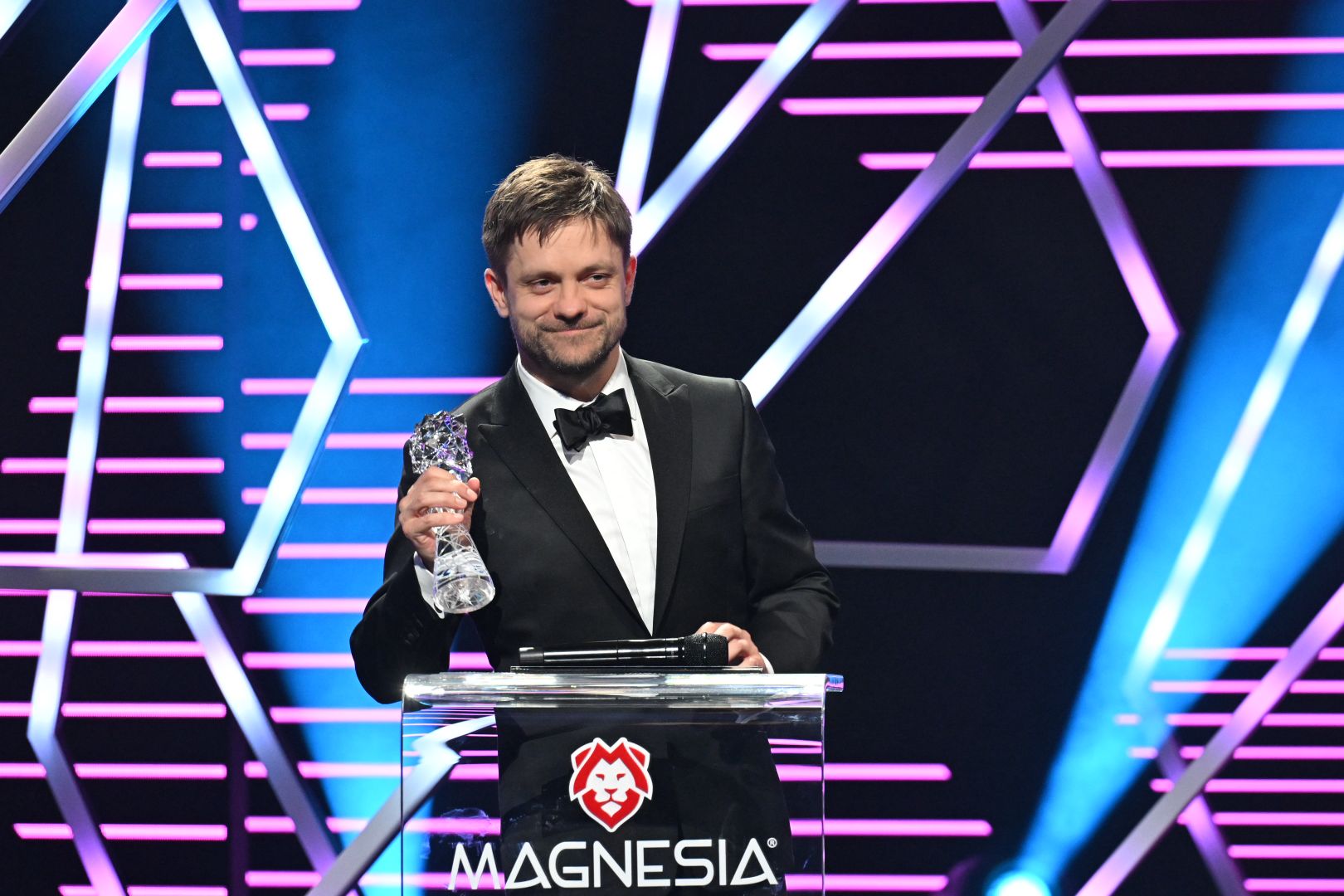 Český lev 2024: Drama ‘Vlny’ Crowned Best Film of the Year - Prague ...